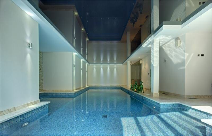 Mirror Stretch Ceiling